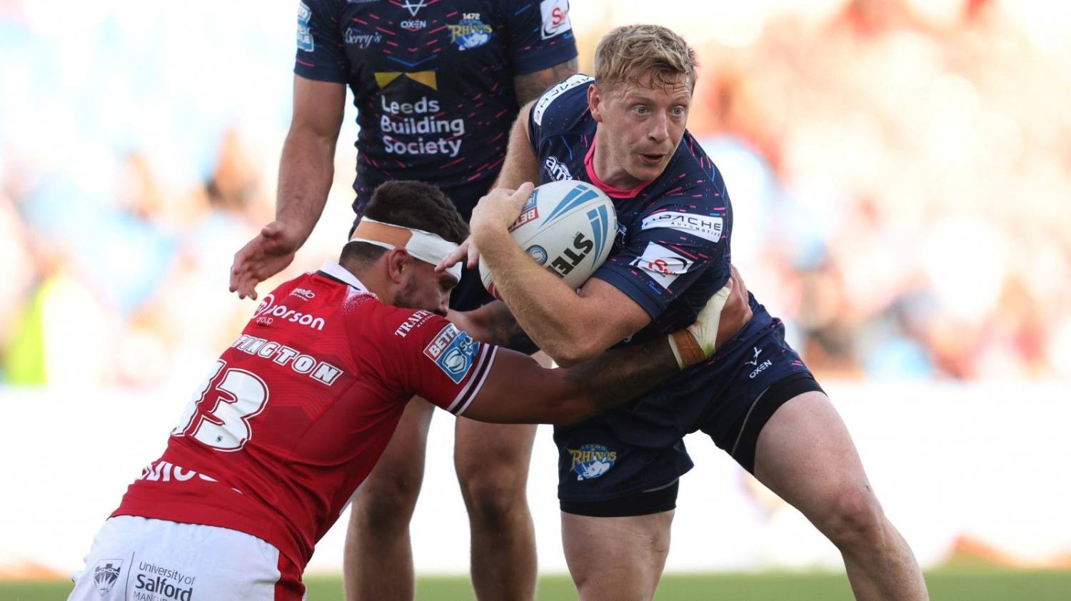 MATCH ACTION | Red Devils vs Rhinos