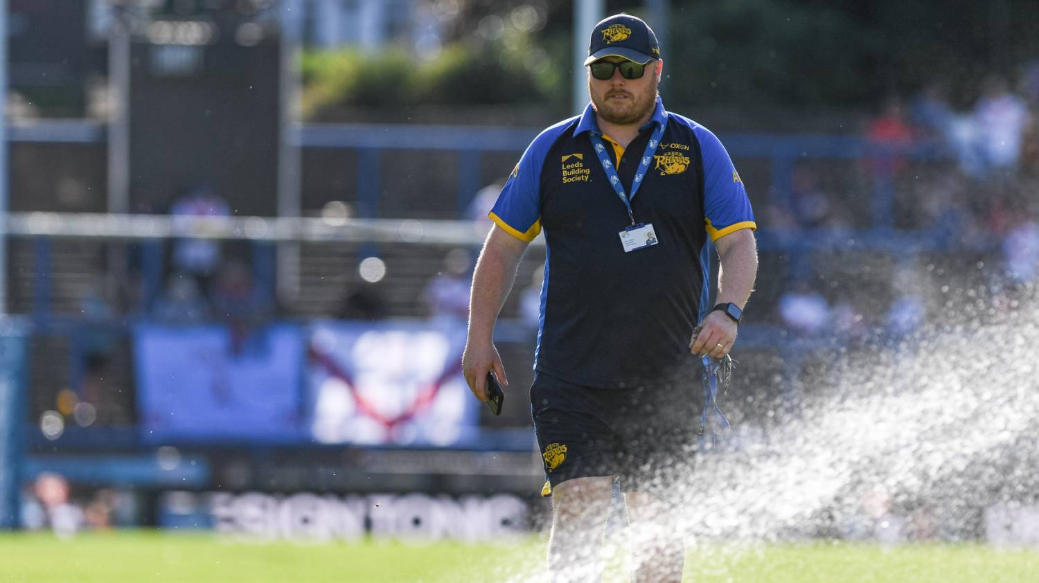 The Leeds Rhinos Podcast | Ep 54 - Pitch Renovation, hosepipe ban and ...